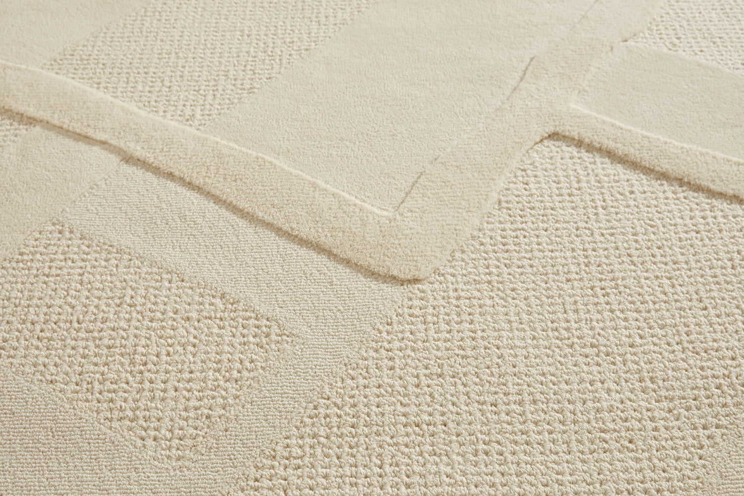 Pure I – Tai Ping Carpets